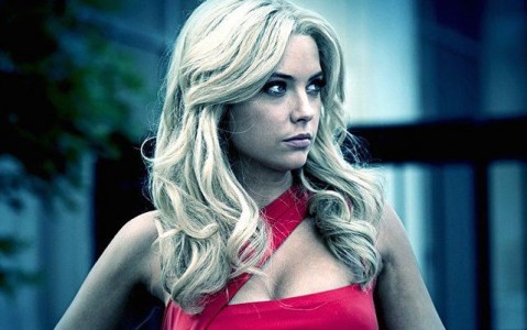 Ashley Benson è Lady Lisa nel film Pixels [Foto e clip] - Cinefilos.it