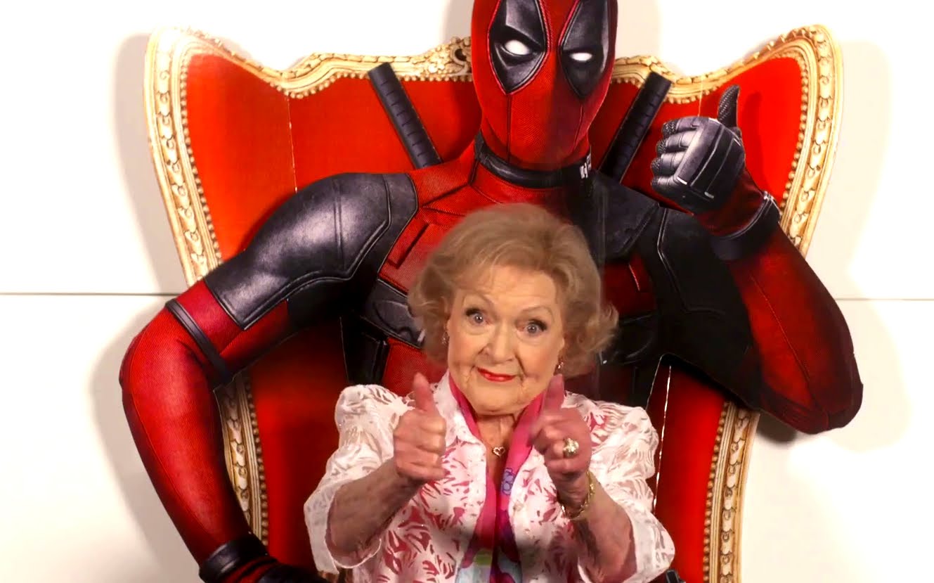Deadpool: l'inaspettata recensione di Betty White - Cinefilos.it
