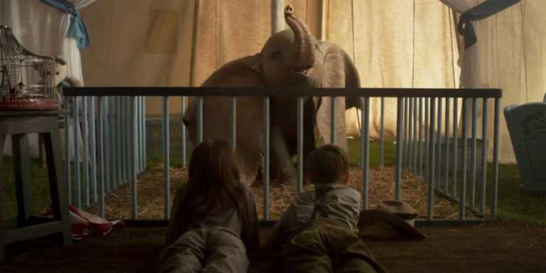 Dumbo: trama, cast e significato del film diretto da Tim Burton ...