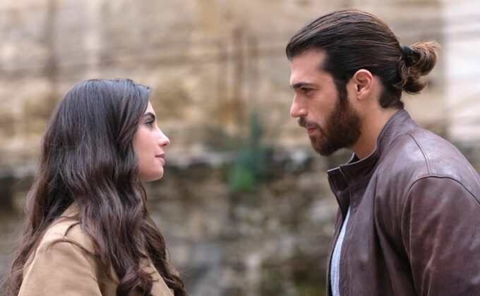 Can Yaman: ecco i prossimi progetti del protagonista di Viola come il ...