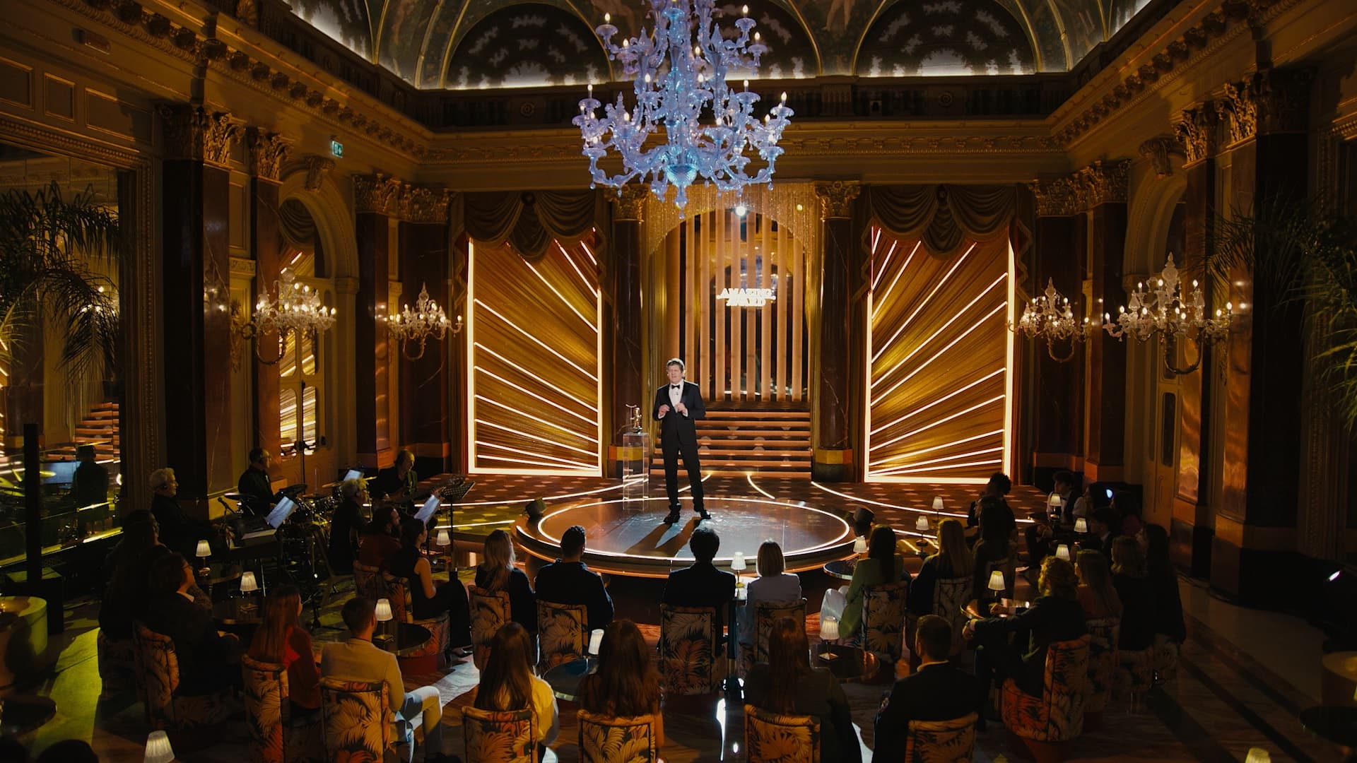 Prime Video ha svelato oggi le prime immagini di Amazing - Fabio De ...