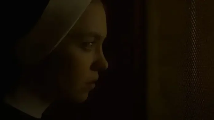 Sydney Sweeney confessa i suoi peccati nella prima clip di Immaculate ...